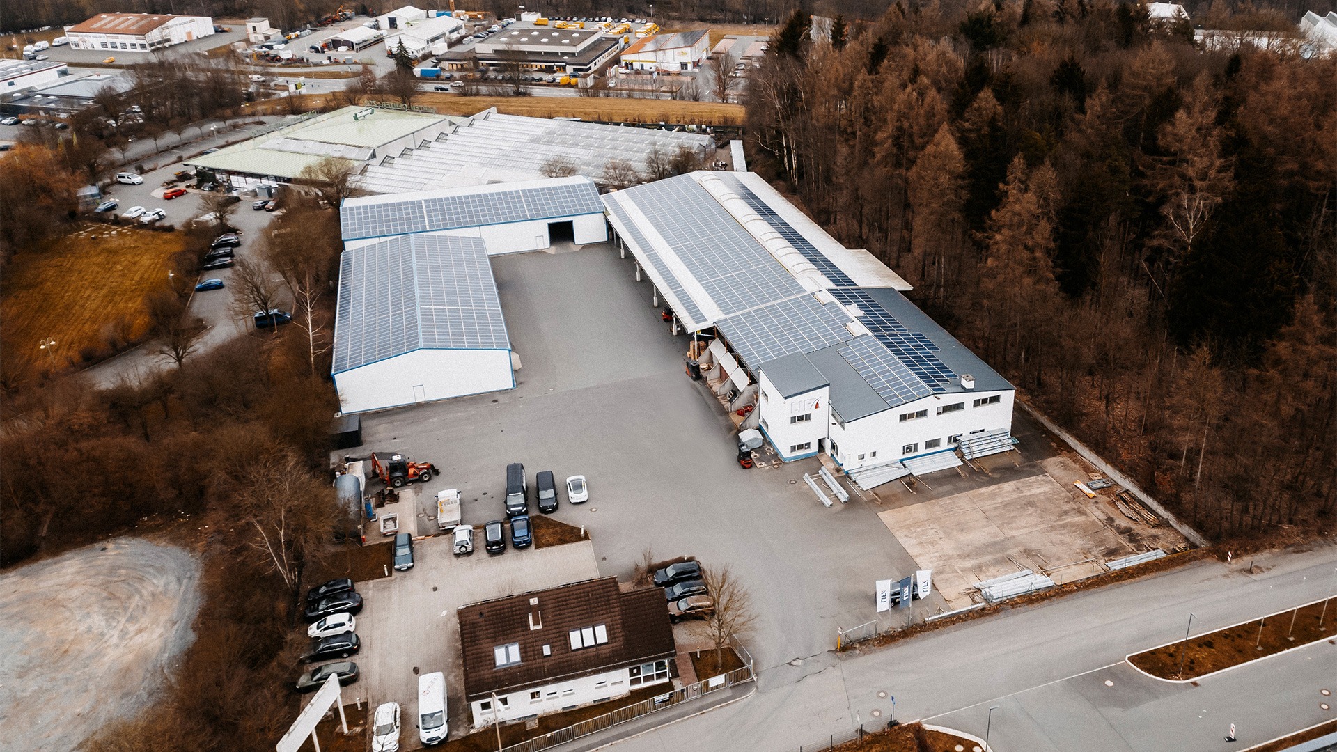 Warehouse Logistics with LIFA Logistics - We have the necessary ...